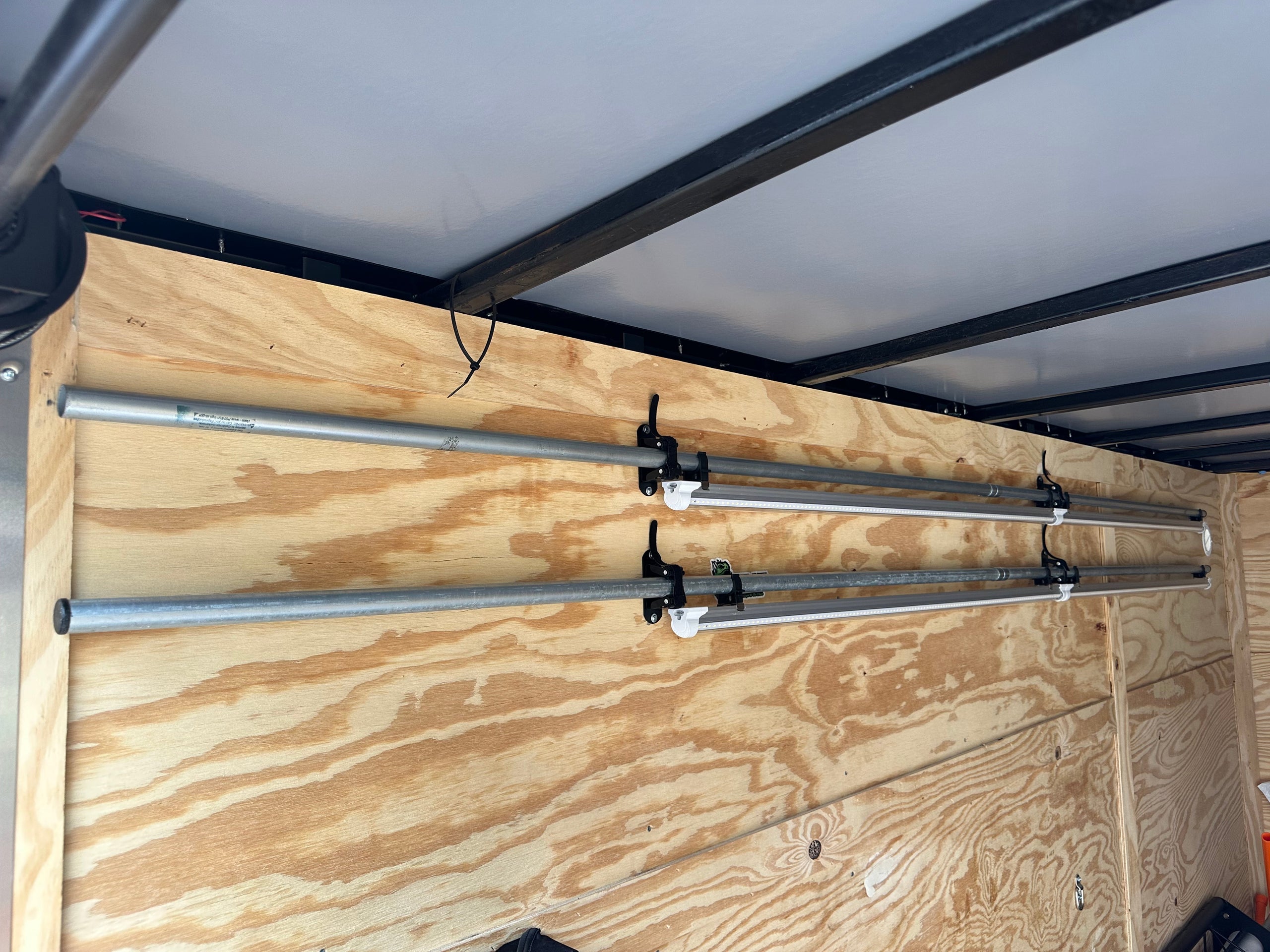 Storage mounts | Lizard Lit Pit Lights